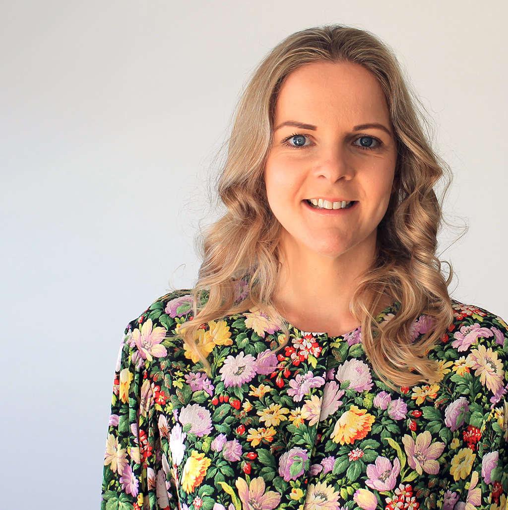 About – Caroline Carpenter